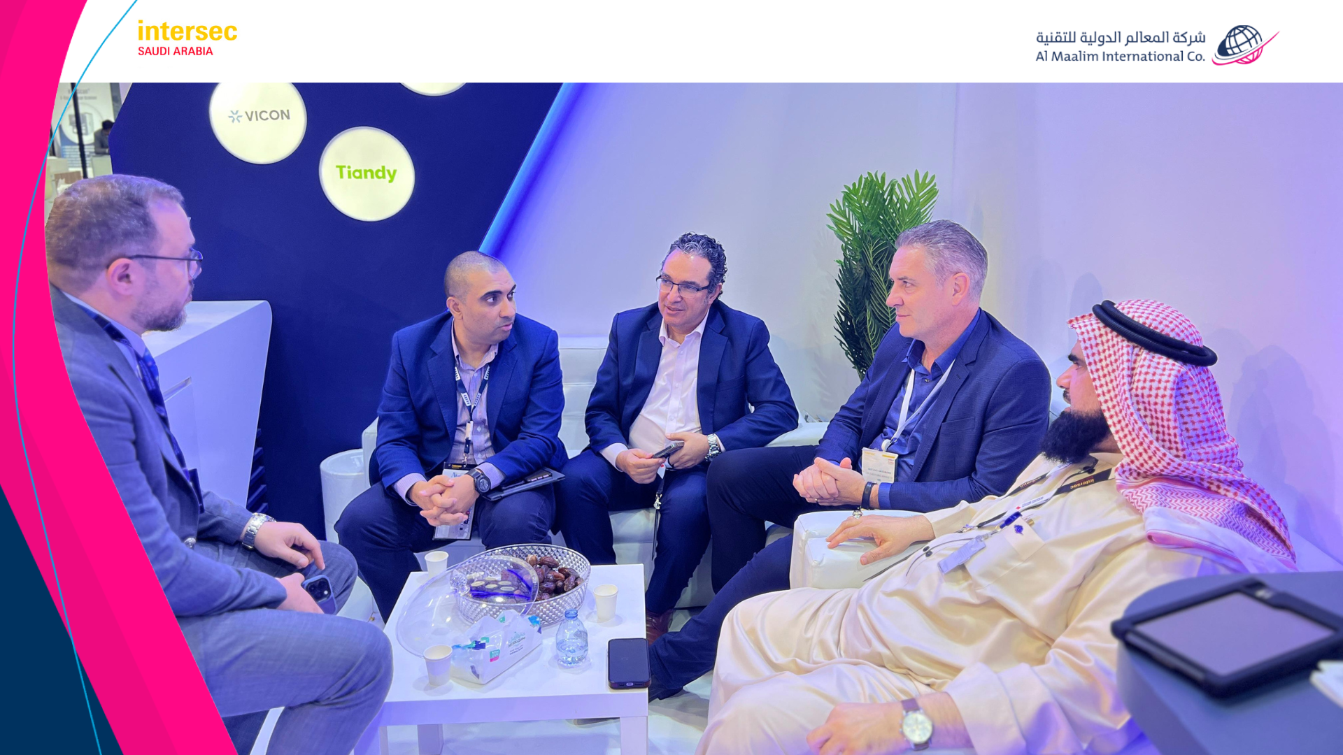 Visit by HID (PACS) representatives to the Almaalim booth at the ...